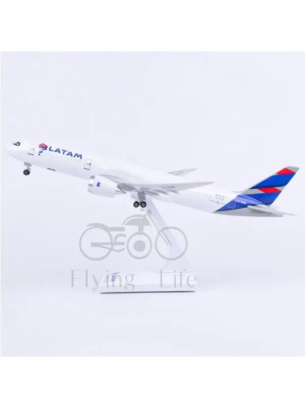 Сборная модель самолета LATAM светящаяся модель самолёта, ABS пластик, длина 30 см, для детей 14+ — фото 1