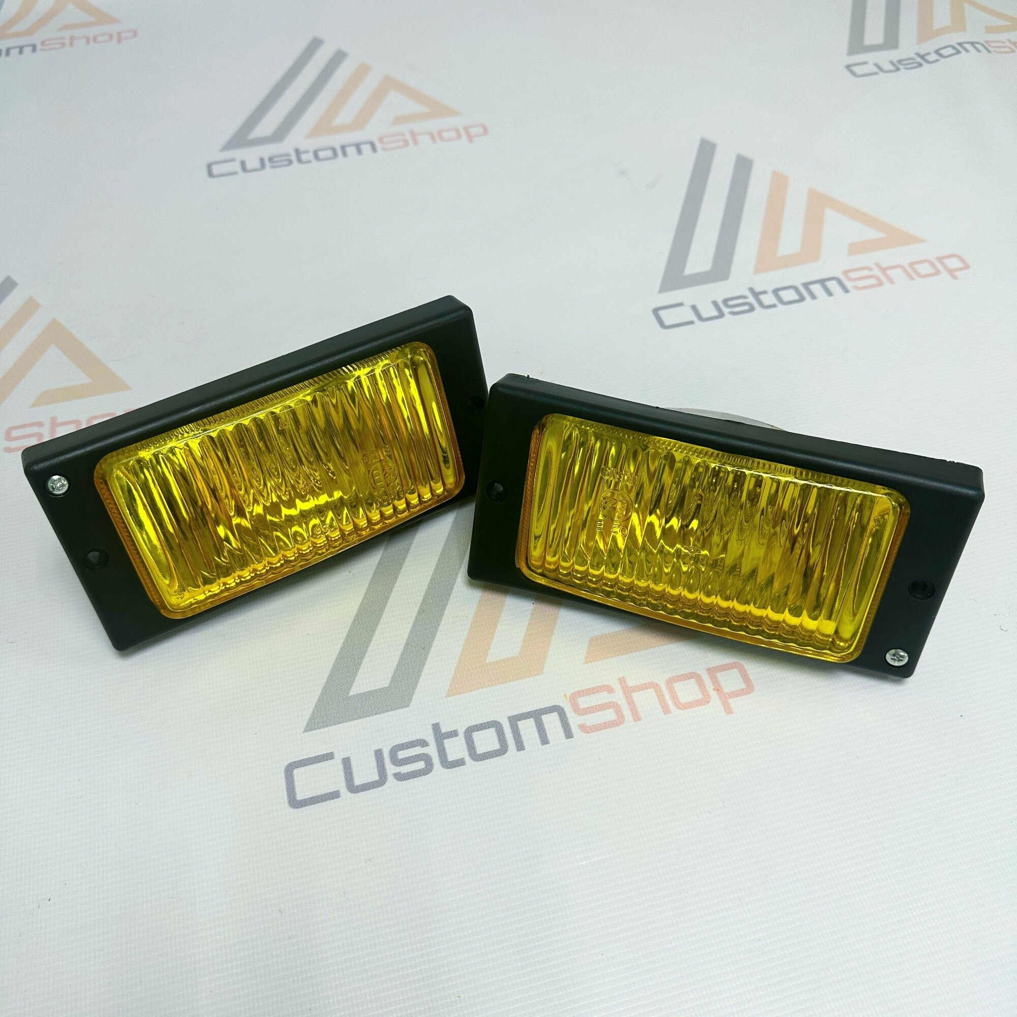 Противотуманные фары с лампами Желтое стекло (ПТФ) фары с лампами (ПТФ) ВАЗ 2110 - 2112 / 2113 - 2115 Аналог