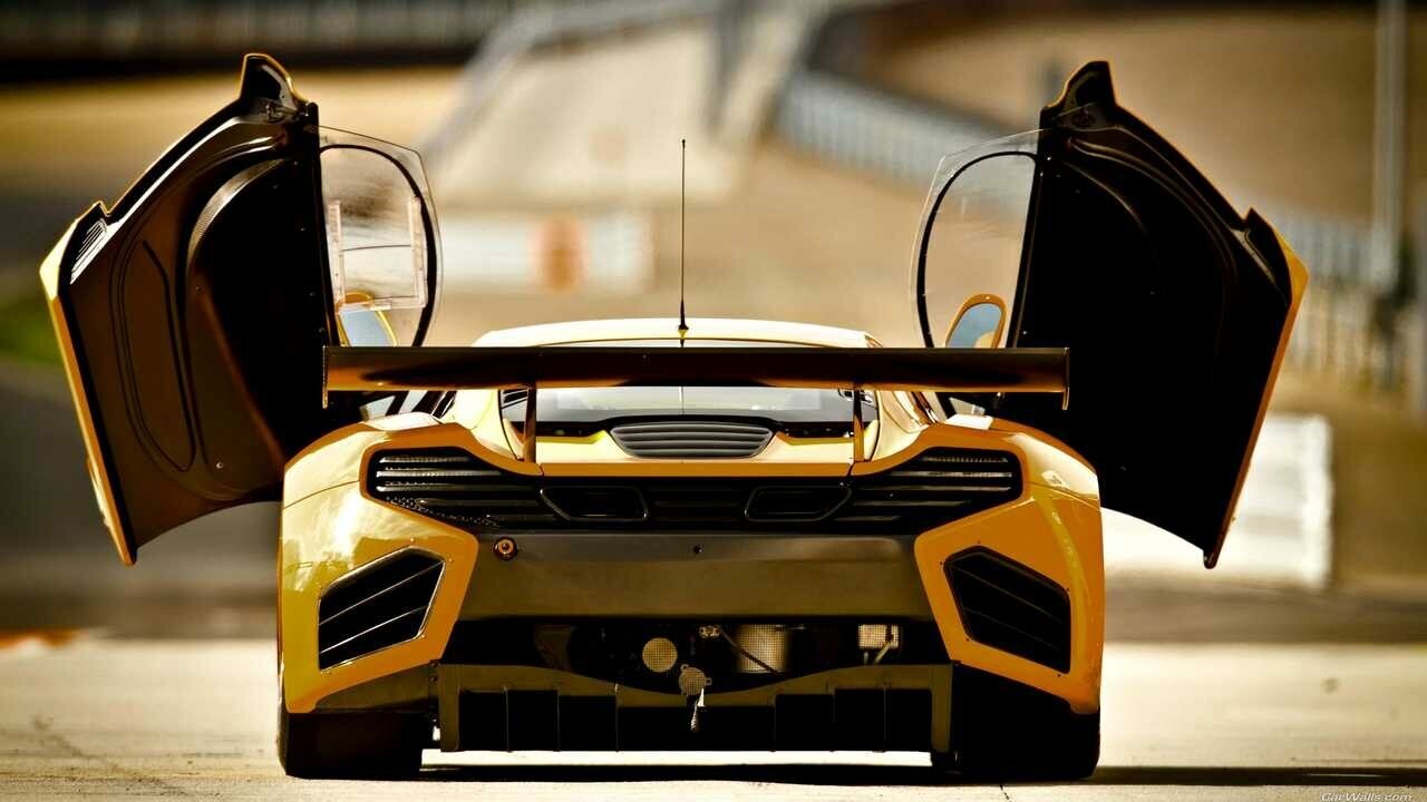 Картина на холсте 110x60 LinxOne "Автомобили машины авто MC Laren" интерьерная для дома / на стену / на кухню / с подрамником