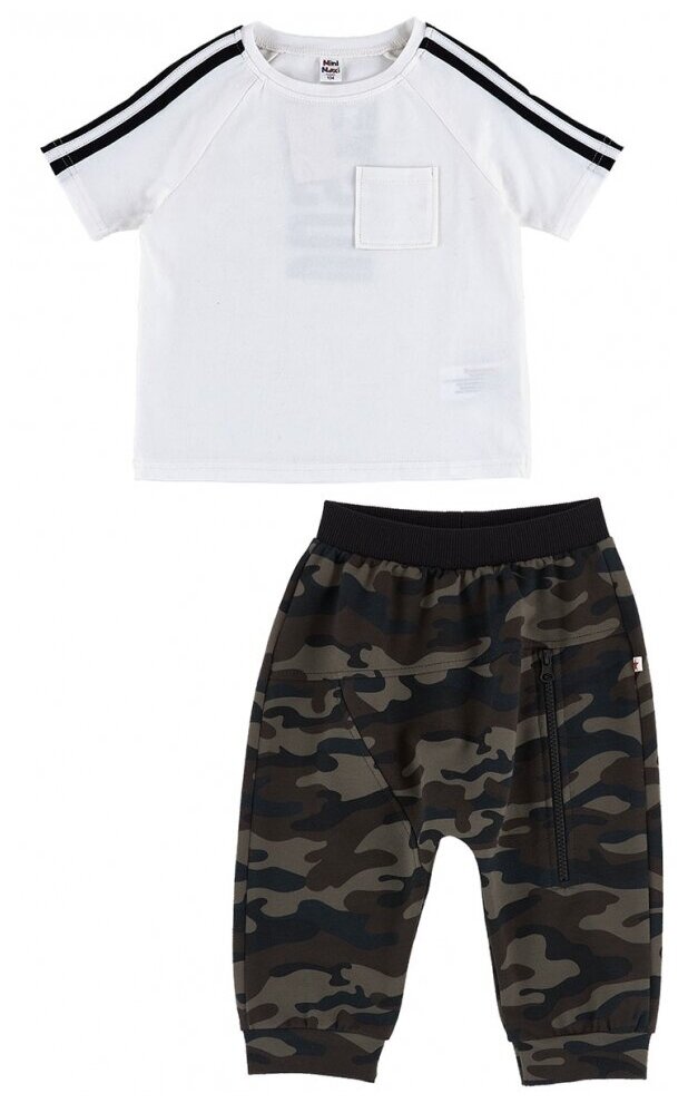 Комплект одежды