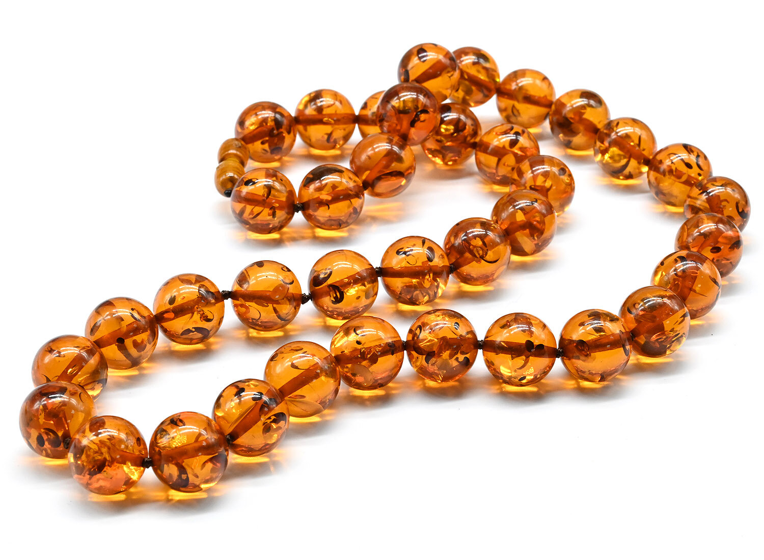 Бусы, янтарь