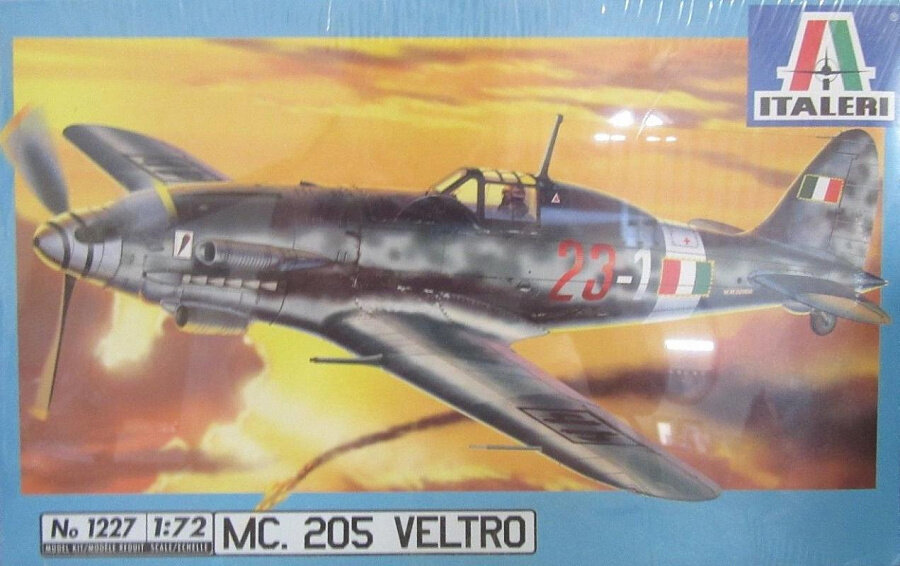 1227ИТ Самолет Macchi MC 205 Veltro