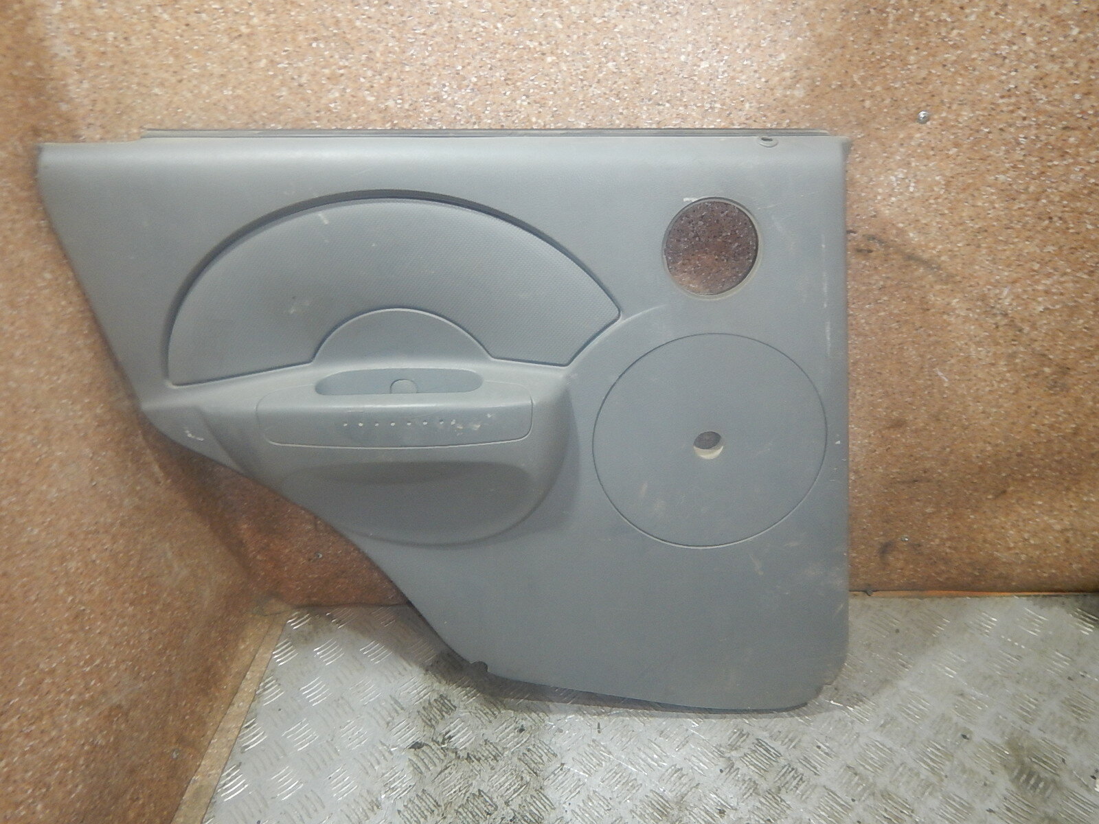 Б/У Обшивка двери задней левой, Chevrolet (Шевроле)-AVEO T200 (03-08) CHEVROLET AVEO T200 (03-08) Хетчбэк,механический с/...