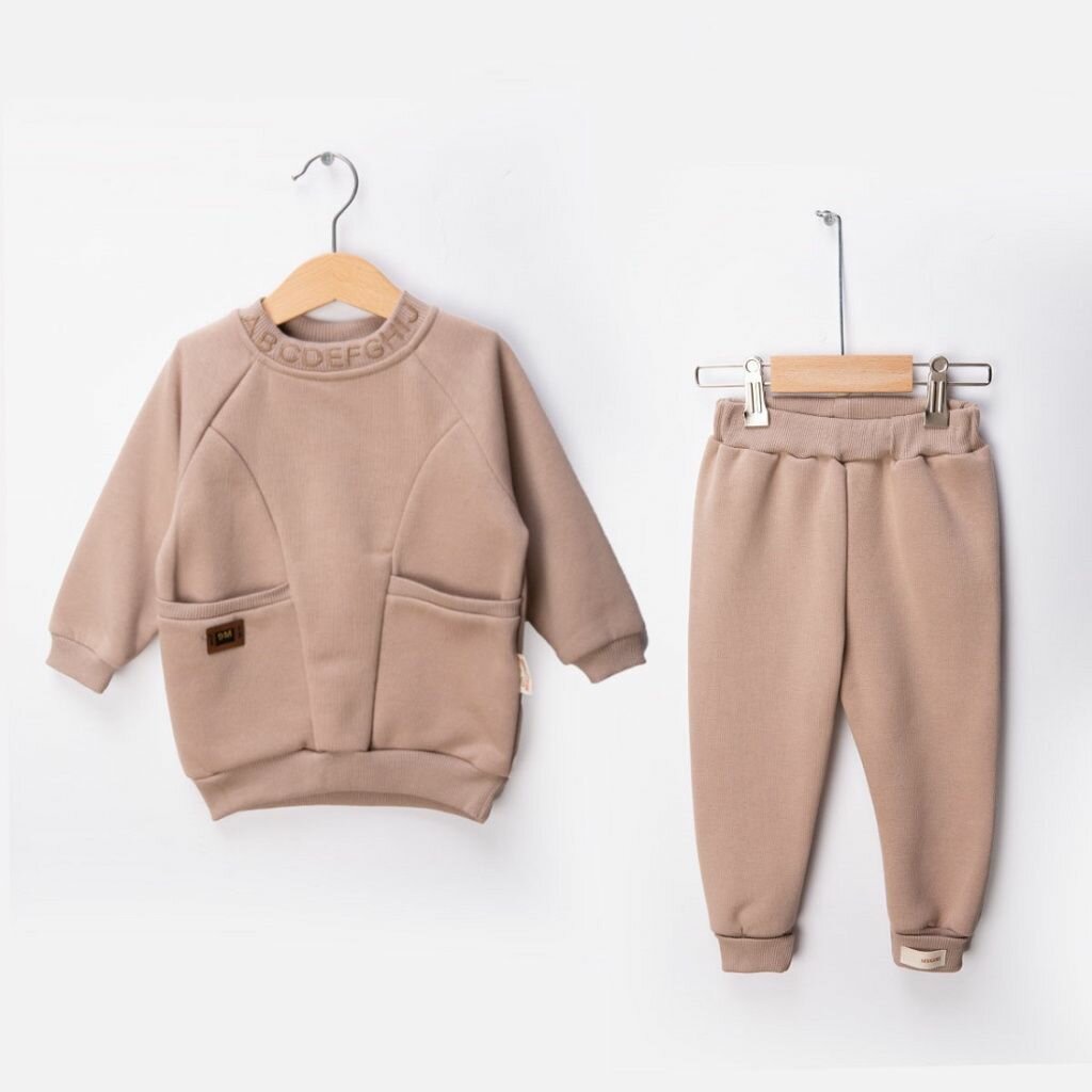 Комплект одежды