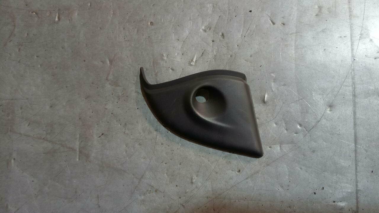 Уголок двери внутренний передний левый Citroen C3 (2002 - 2006) 9638052977