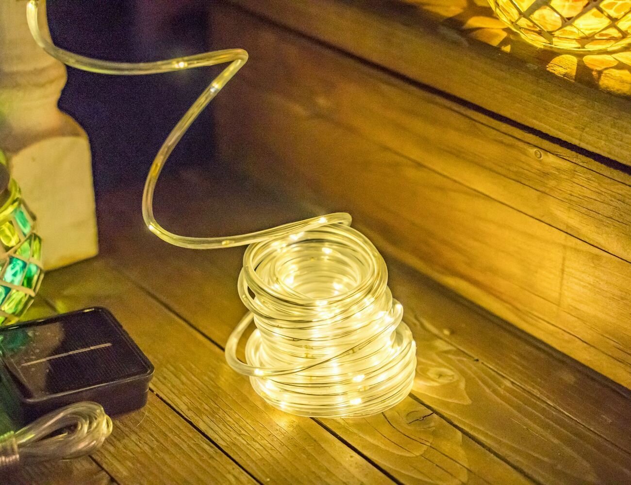 Светодиодный Дюралайт Solar на солнечной батарее, 200 тёплых белых LED-огней, 10+3 м, контроллер