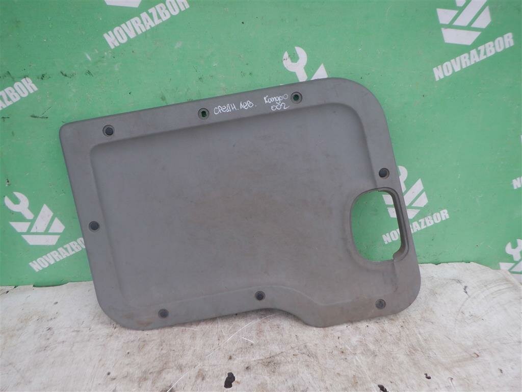Обшивка двери сдвижной Renault Kangoo 97-03