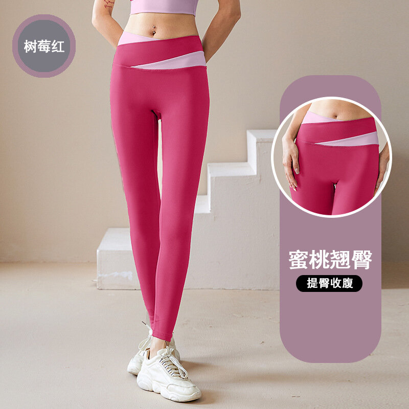 Костюм спортивный