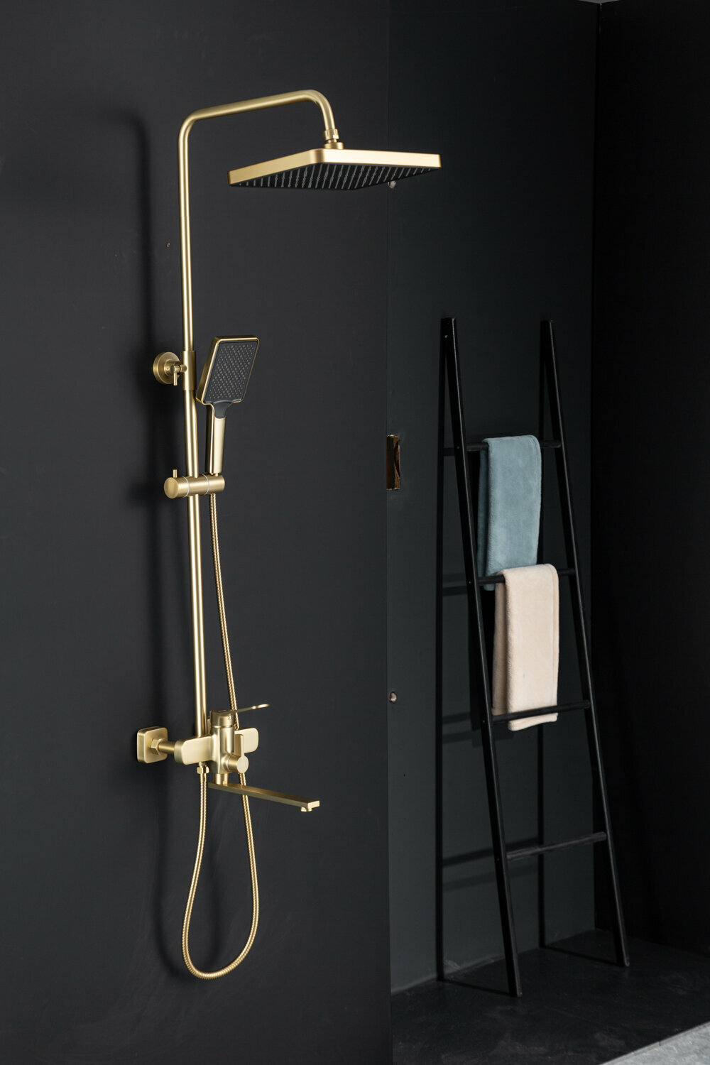 Душевая стойка Frap H61 F2461-3, латунь, нержавеющая сталь, ABS-пластик