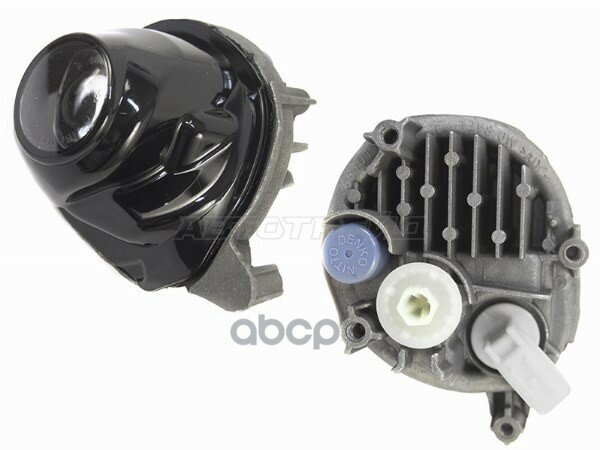 Фара противотуманная (Слева/ LED) Mazda 3 16-19 / CX-5 16-21 Sat арт. ST-216-2041L