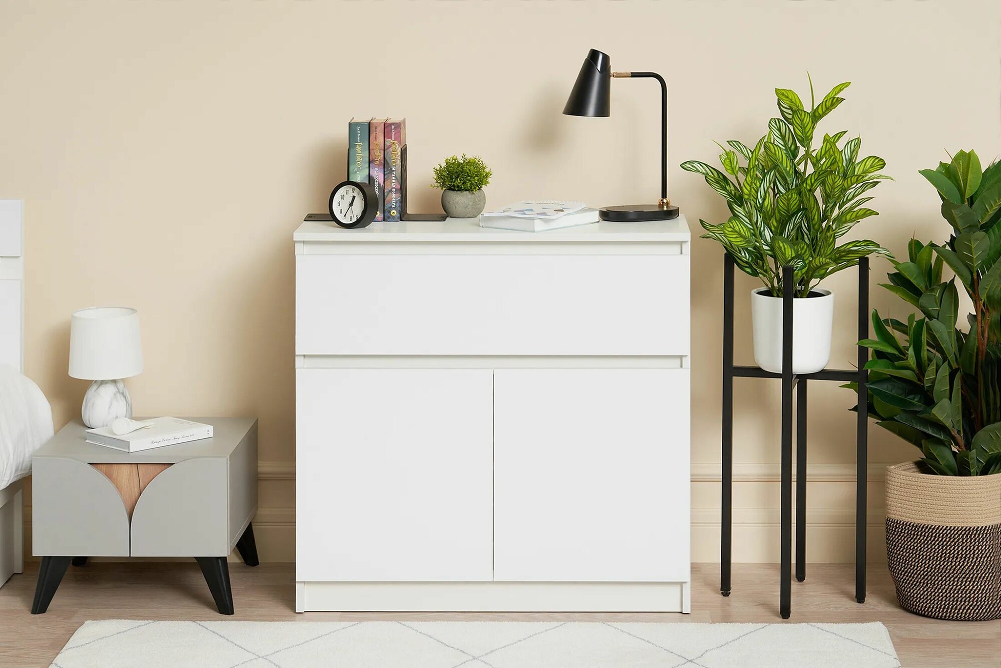 Комод Челси 800 1 ящик 2 двери Белый глянец/Белый