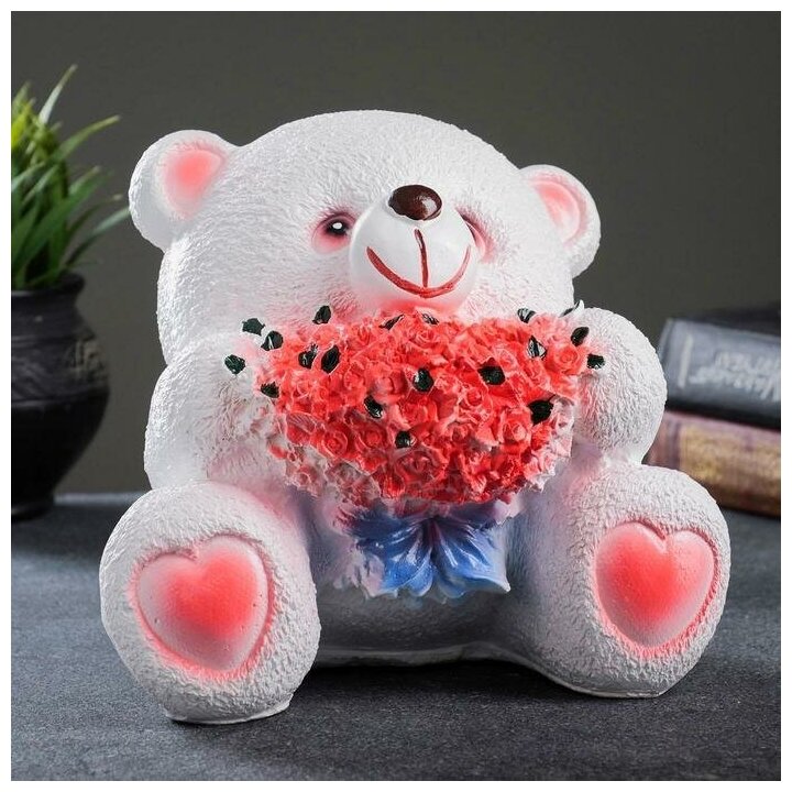 Копилка 'Мишка с букетом' 20х20см