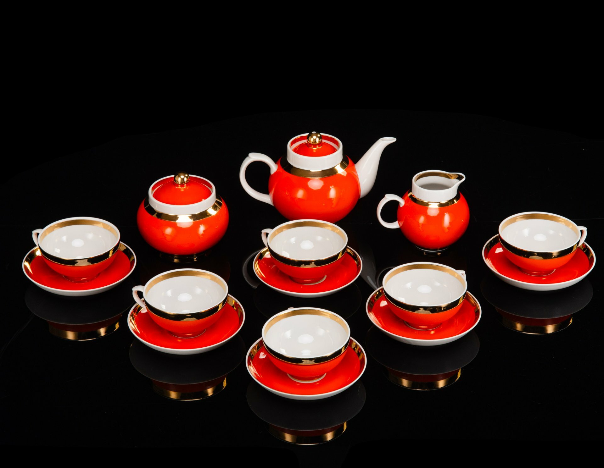 Сервиз чайный на 6 персон, яркого оранжевого цвета, форма "Рубин" (15 предметов)