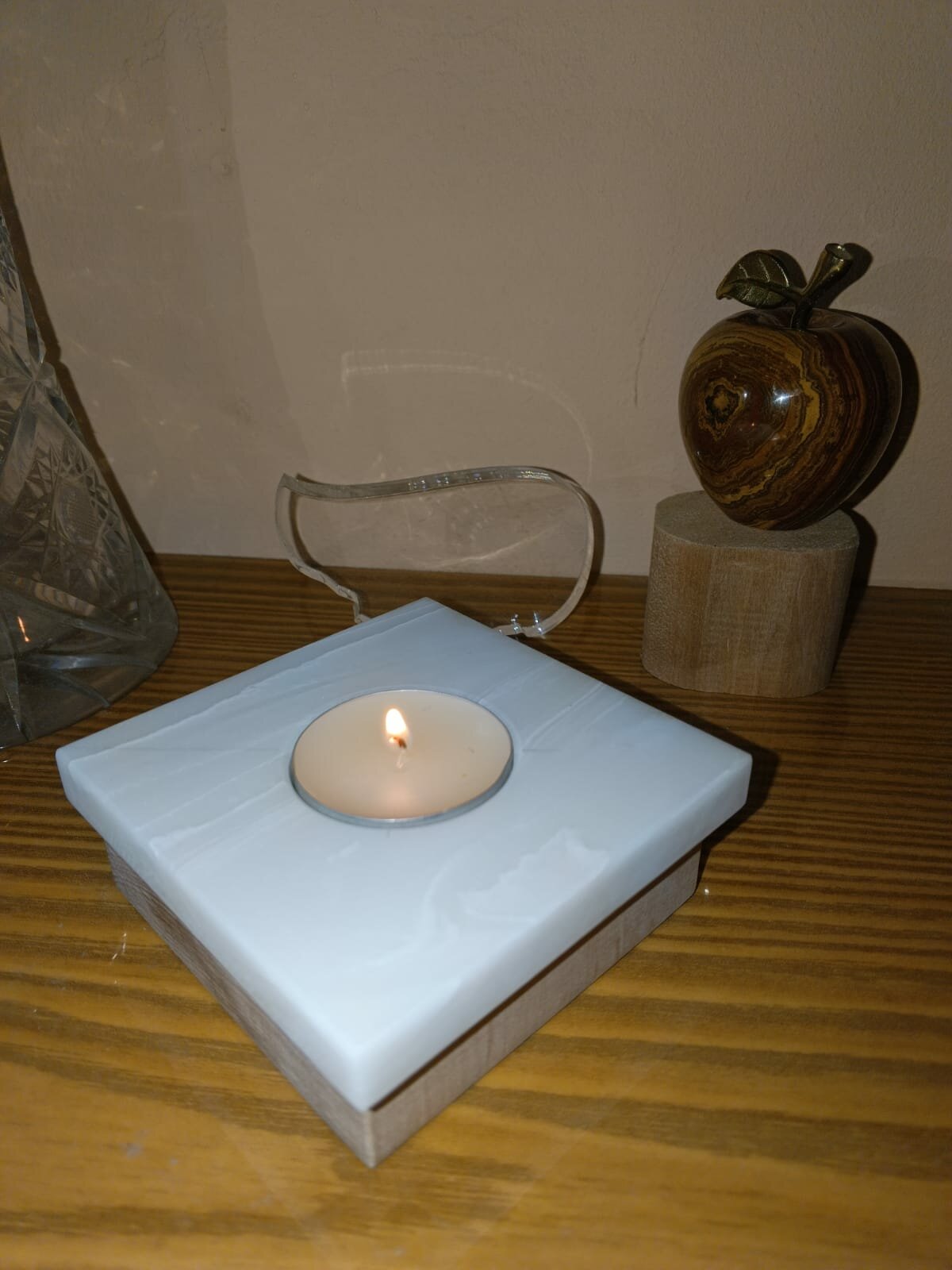 Подсвечник (Девятка)из Серии "Комдрег" из Иск. камня и дерева,