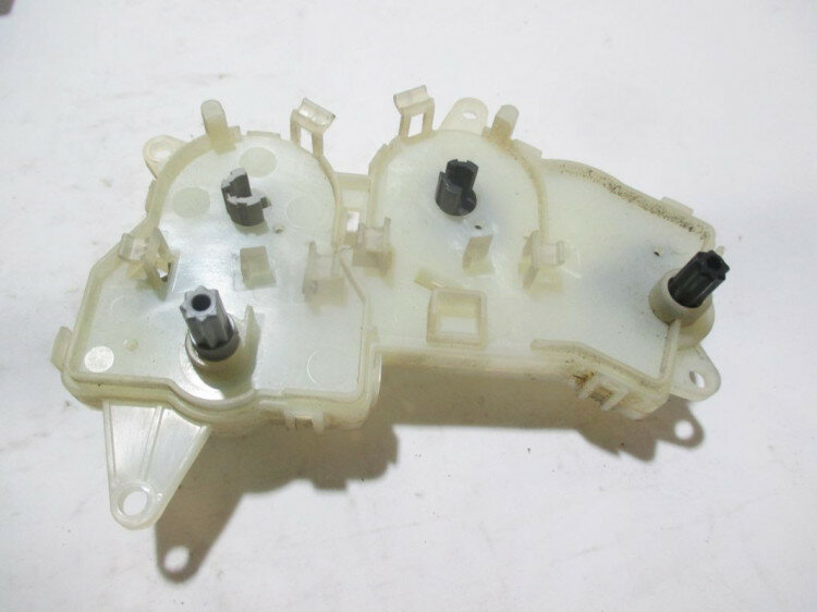 Механизм печки отопителя 98AB19289CC 98AB19289CE 98AB19289CD Форд Фокус 1