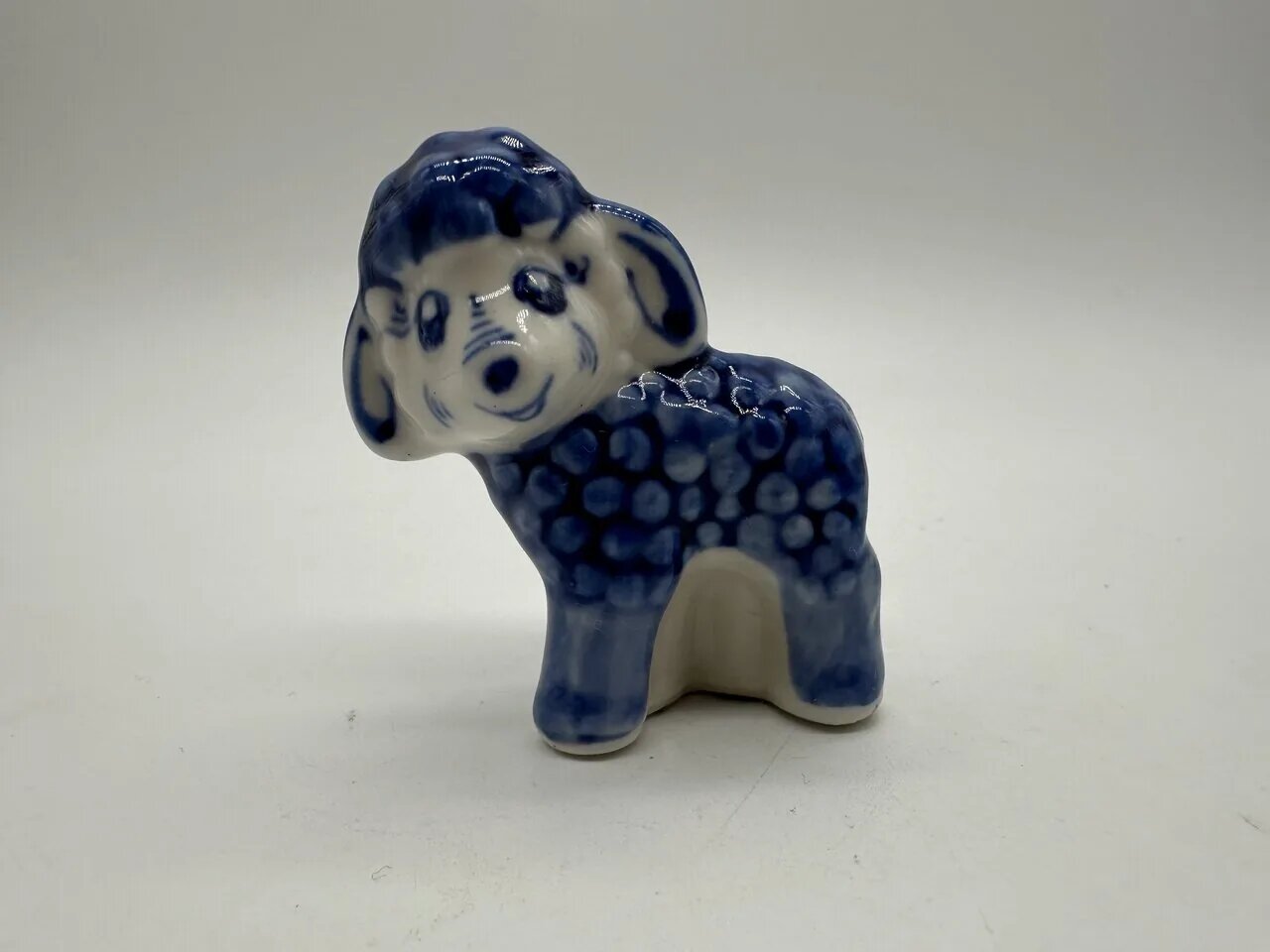 Статуэтка Овечка Гжель Фарфор винтаж