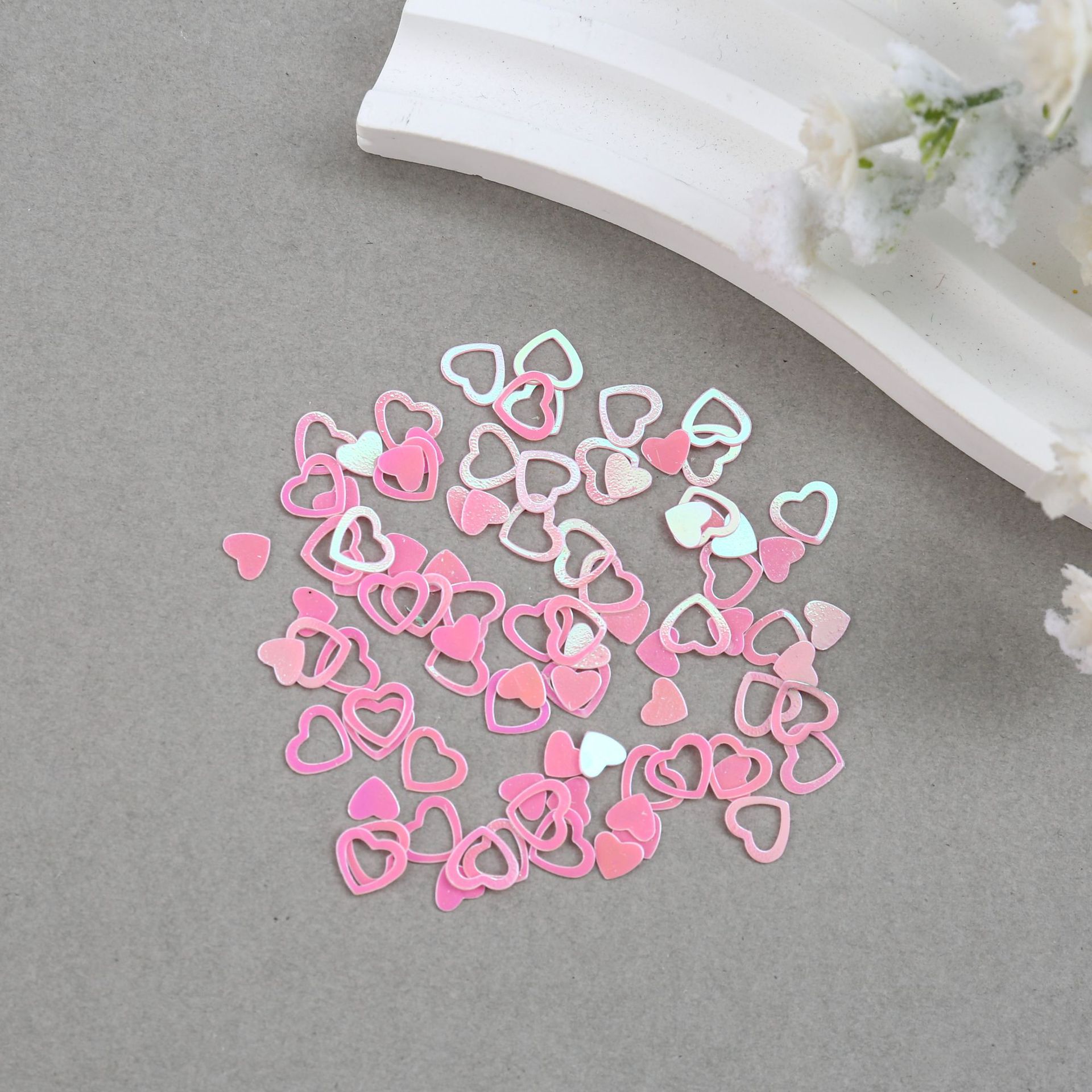 ПВХ Ноль Сердечки Ногтевые Блестки, 1г Розовый DIY Декоративные Бусины Пакет
