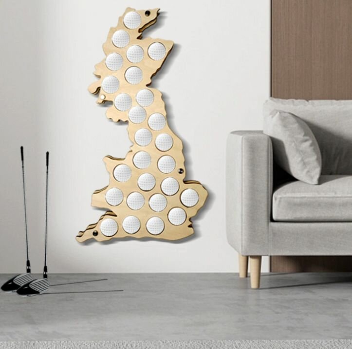 Настенный держатель-полка DAENERO для теннисных мячей, вмещает 26шт, выполнен из качественного дерева, послужит отличным подарком теннисисту