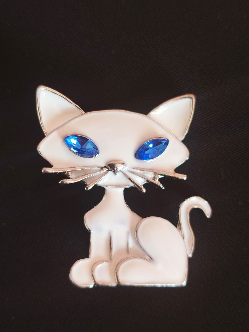 Брошь, эмаль, стразы