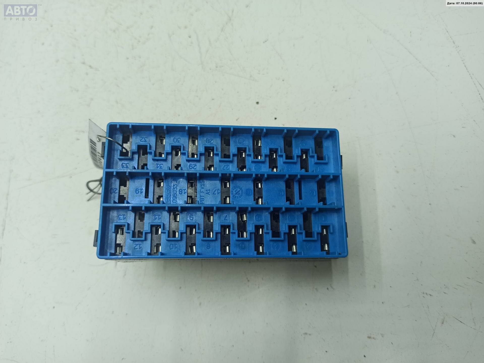 Блок предохранителей Renault Scenic 1 (1996-2003)