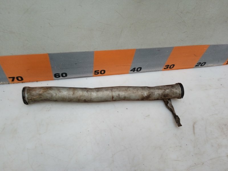 Б/У системы охлаждения, 2.7 G6BA, Хендай Санта Фе 1 Патрубок Hyundai Santa Fe 2001 1, SM 301611 Hyundai-KIA арт. 2546037100