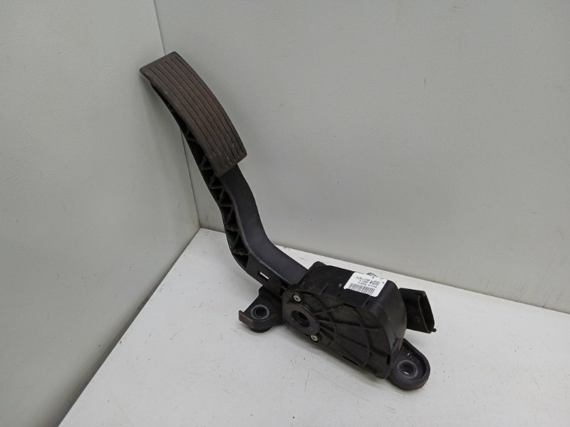 Б/У Хендай Солярис, Киа Рио 3 Педаль газа Hyundai Solaris 2010-2017 116367 Hyundai-KIA арт. 327261J500