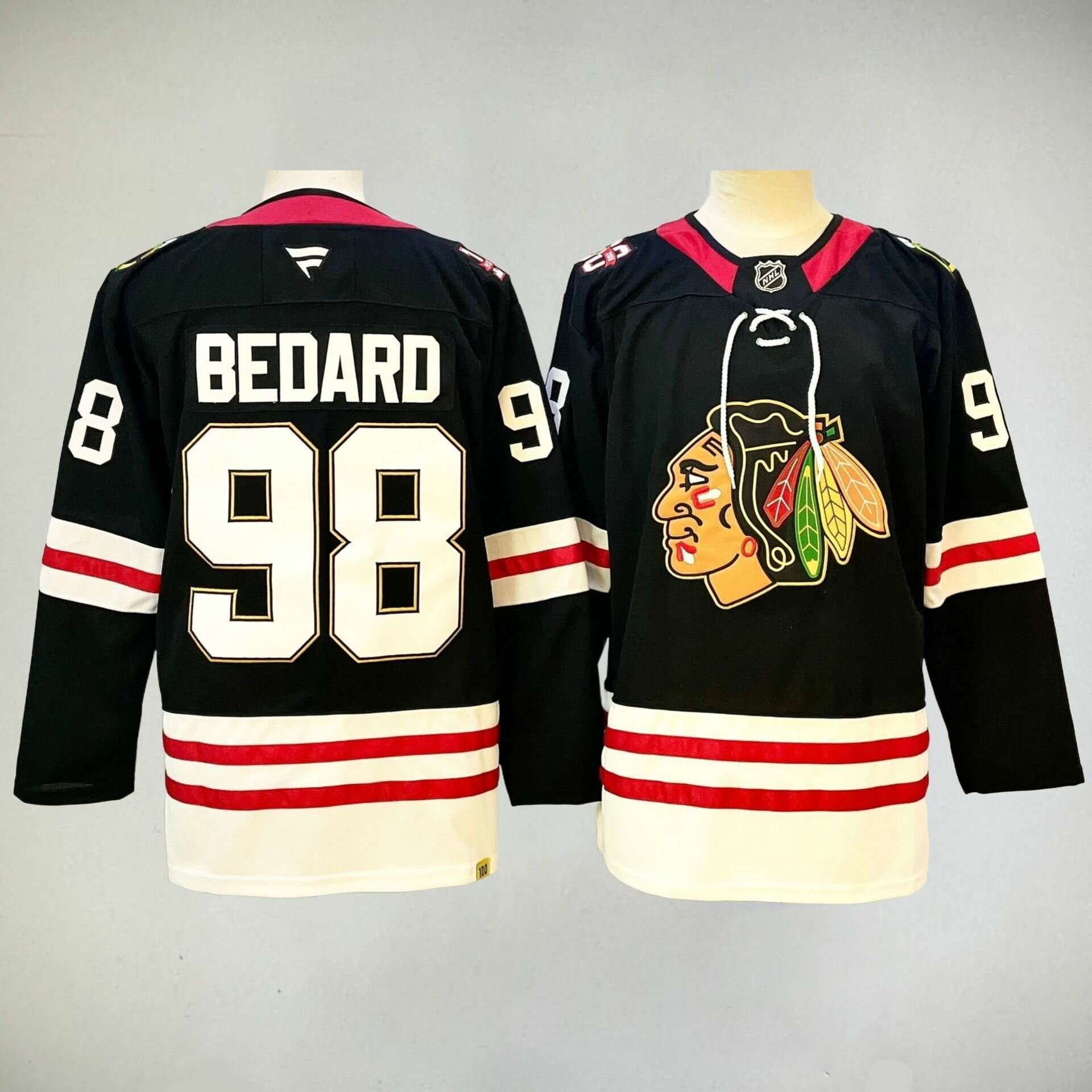 Мужские Chicago Blackhawks#98 Коннор Бедард черная футболка