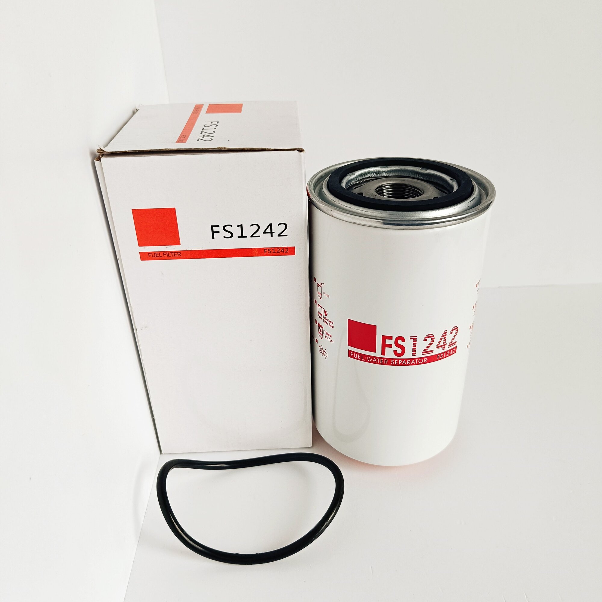 Фильтр топливный для Камаз МАЗ ПАЗ Cummins John Deere Freightliner / арт. FS1242
