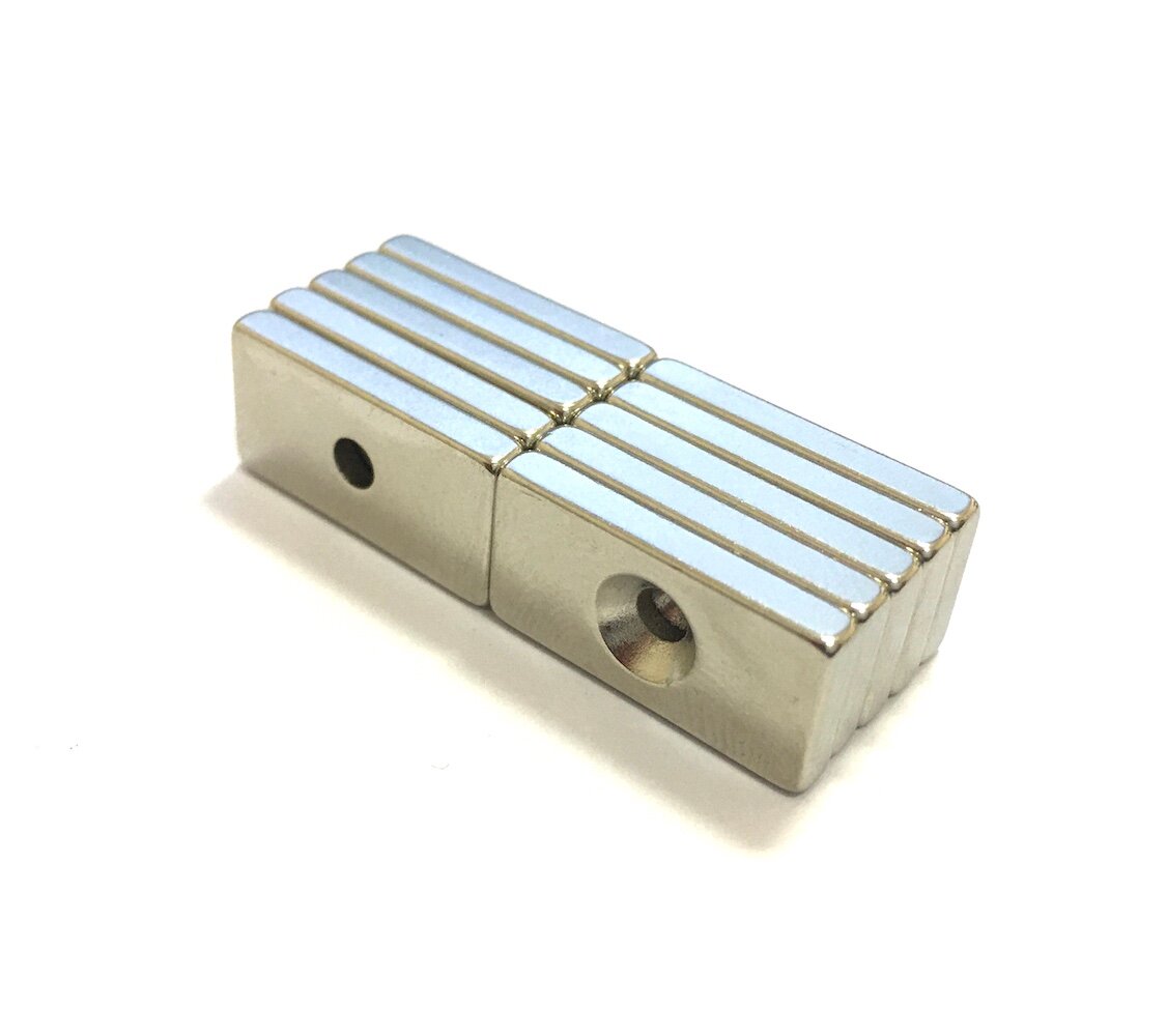 Неодимовый магнит 20х10х3 мм, блок с зенковкой 3/6 мм - 10 штук