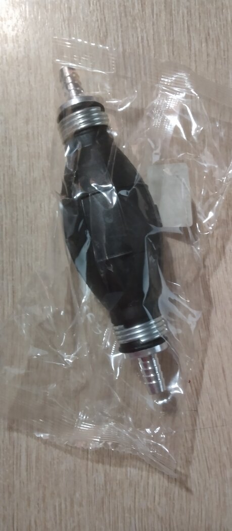 Груша перекачки топлива под шланг 8 мм