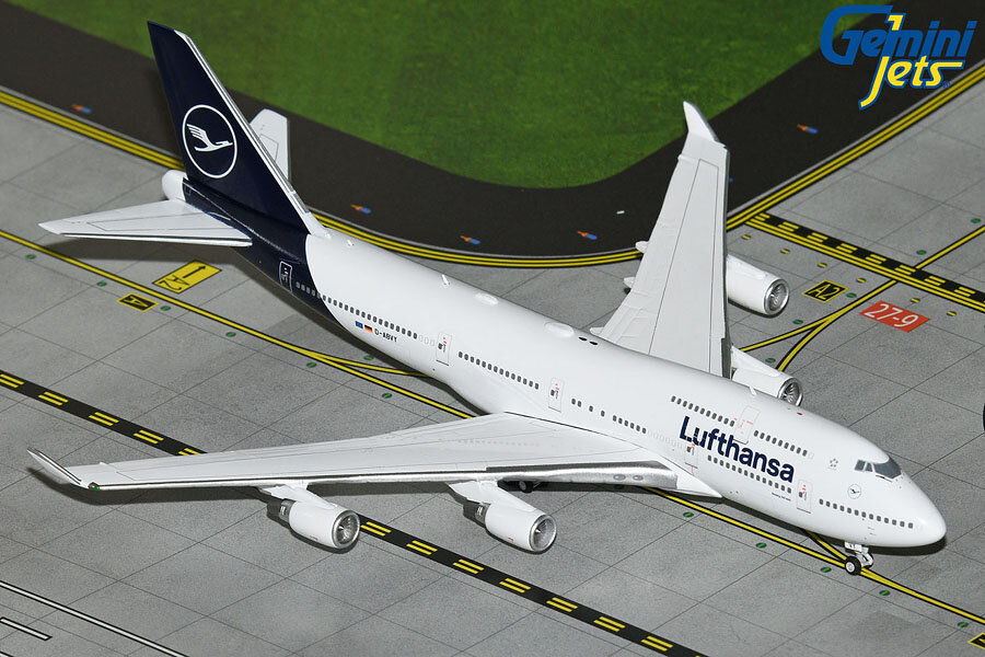 Gemini Jets Модель самолета Boeing 747-400 Lufthansa