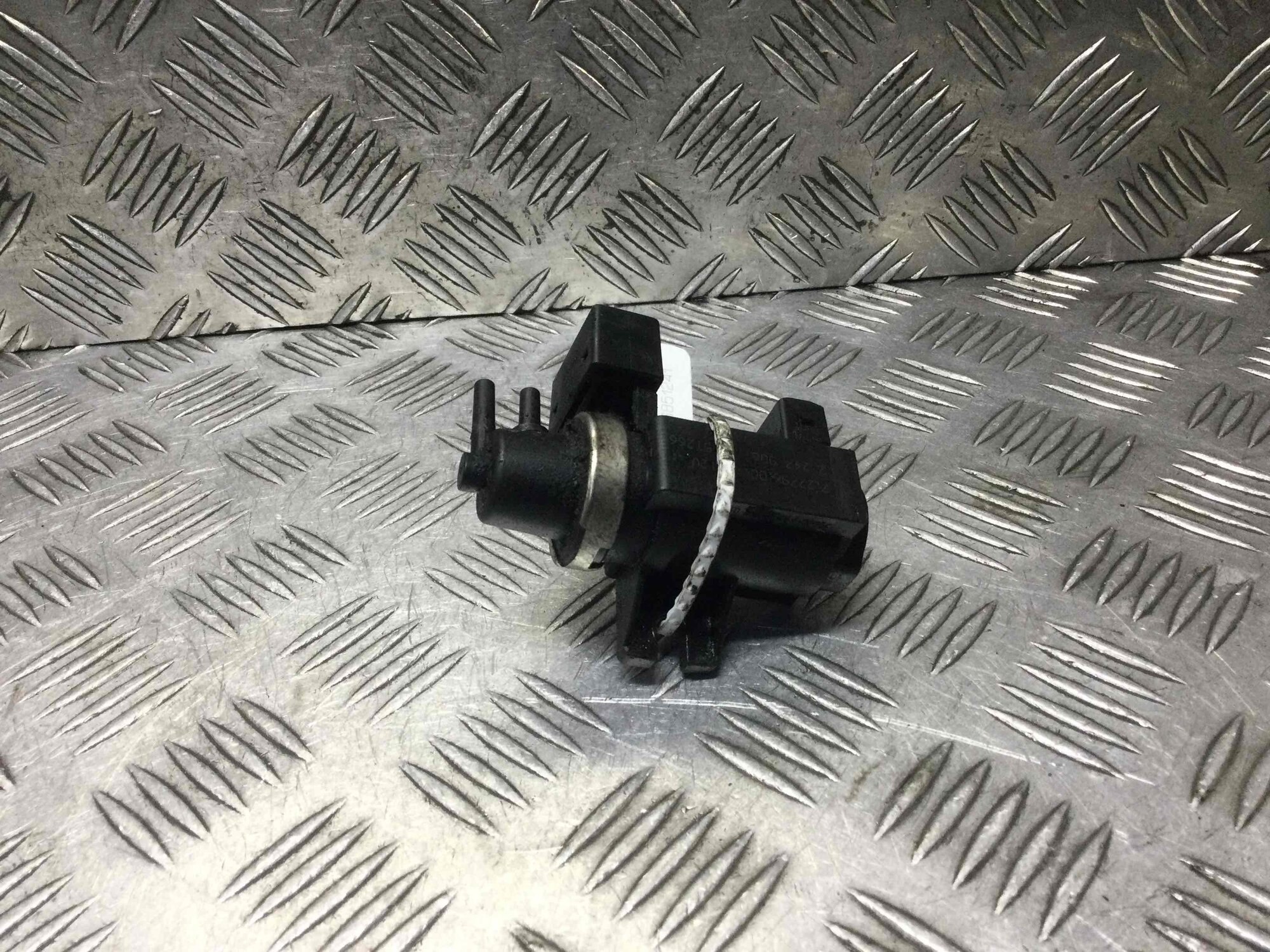 Б/У Клапан управления турбиной (актуатор) BMW X3 E83 (2003-2006) 2005 г.