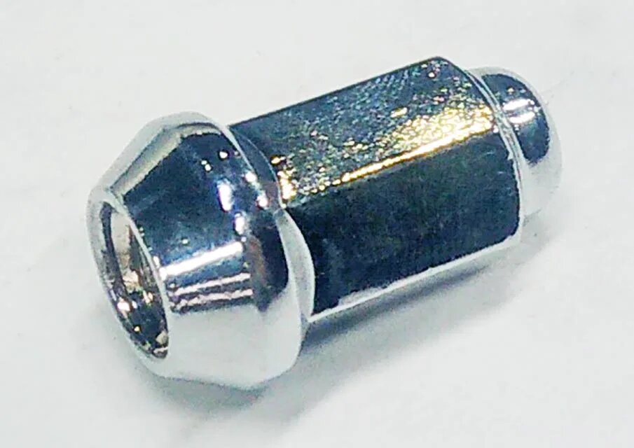 Гайка крепления колеса М10х1.25мм L=30мм, 9250-10-125-30 / LU069721