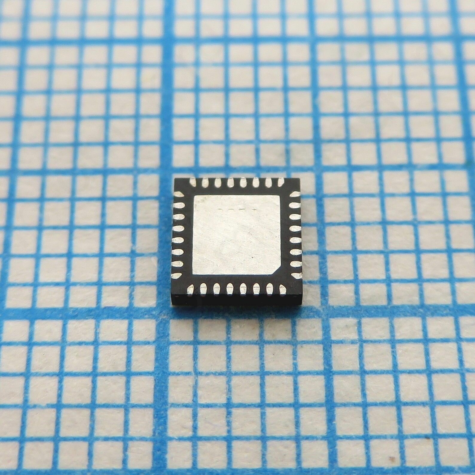 RTL8111GUL 8111GUL - Gigabit Ethernet controller — фото 1