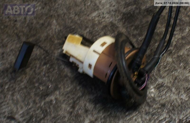 Датчик уровня топлива Toyota Yaris (1999-2005)