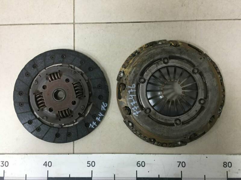 Корзина сцепления Volkswagen Polo Sed RUS 2011 кат.номер: 03F141025 036141026LX 036141032H