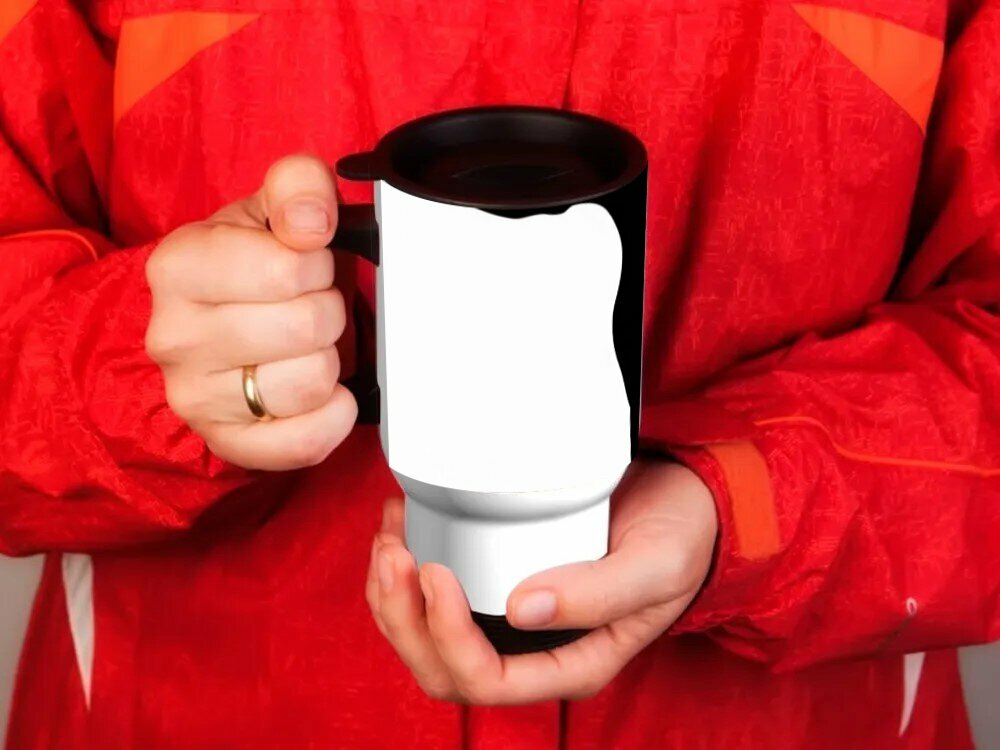 Тремокружка для авто с принтом "Черный силуэт собаки в профиль, с короткой шерстью, стоящей на четырех лапах. У собаки выраженные мускулы и четкие линии. Ее голова." 0.5 л.