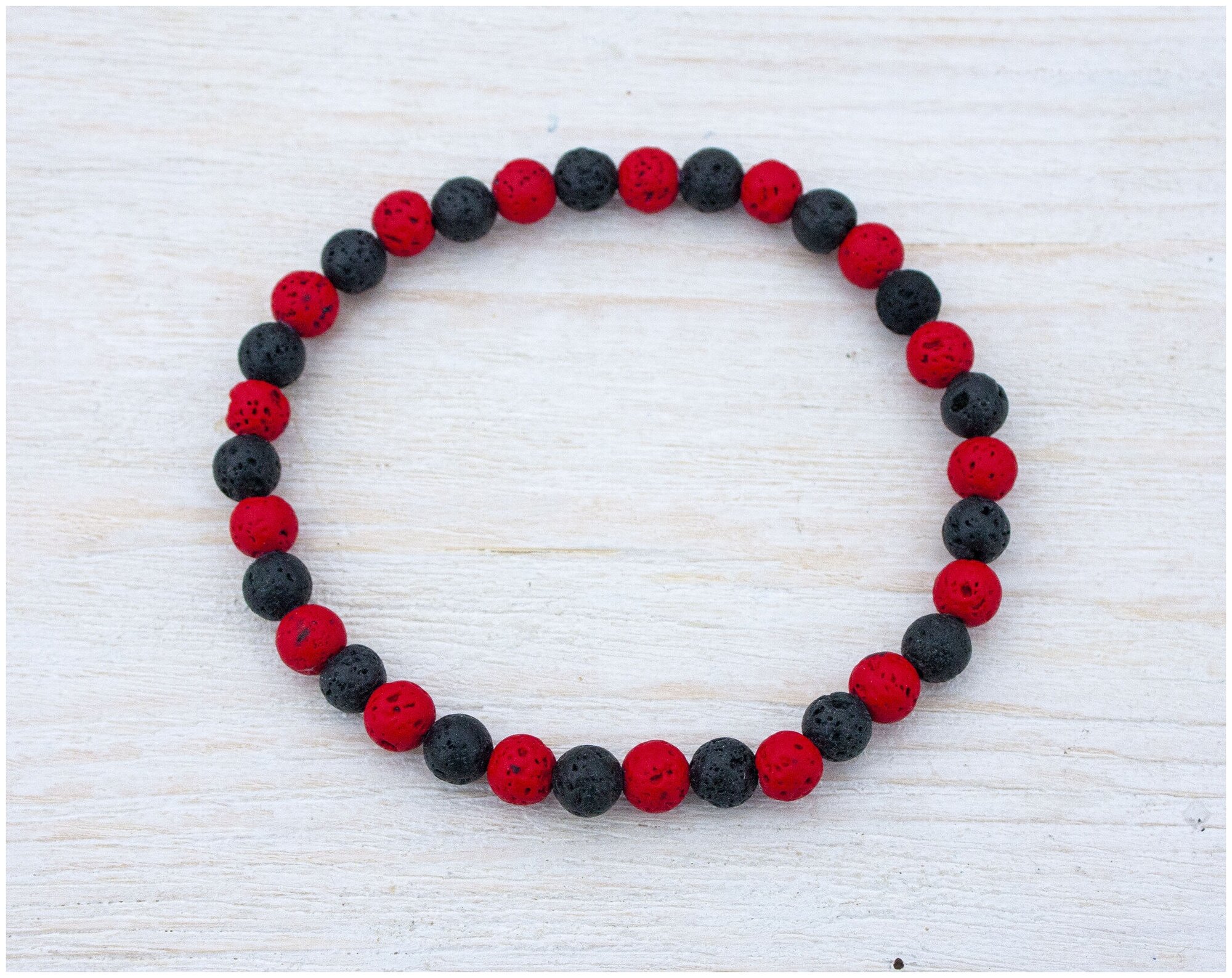 Браслет-нить, вулканическая лава