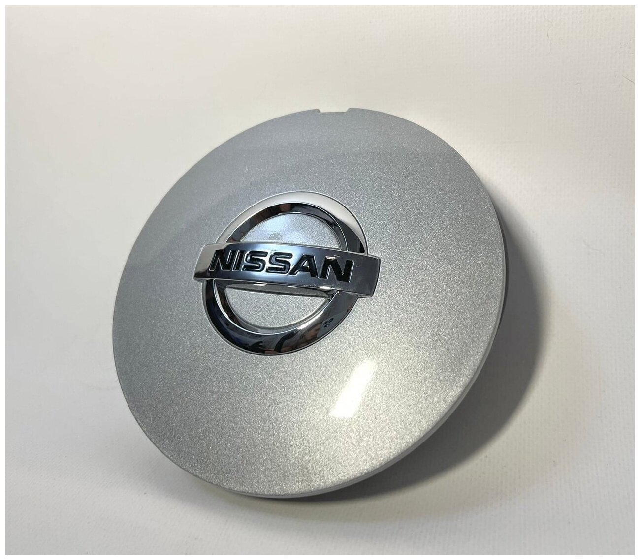 Колпачок заглушка на литой диск для Nissan 148/135 мм 1 штука.