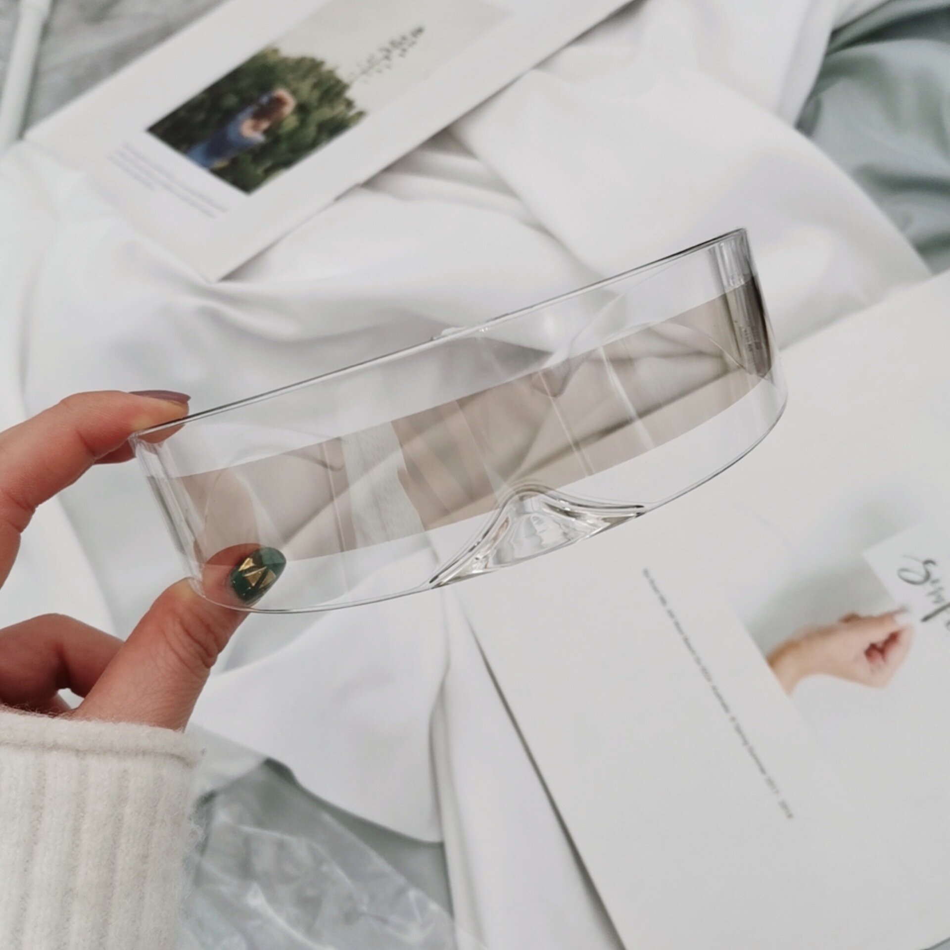 Солнцезащитные очки