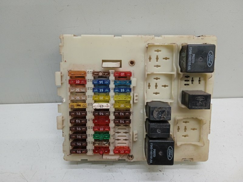 Б/У Форд Фокус 1 Блок предохранителей салонный Ford Focus 2002 1, DFW 118466 FORD арт. 2M5T14A073PD