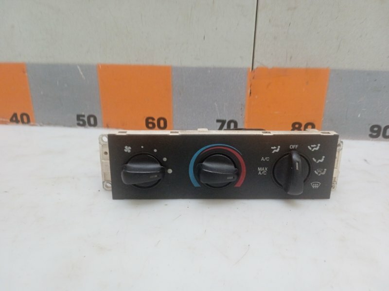 Б/У печкой, Форд Эксплорер 2 Блок управления отопителем Ford Explorer 1997 2, UN150 277623 FORD арт. 3858111, F57H19C733EB,...