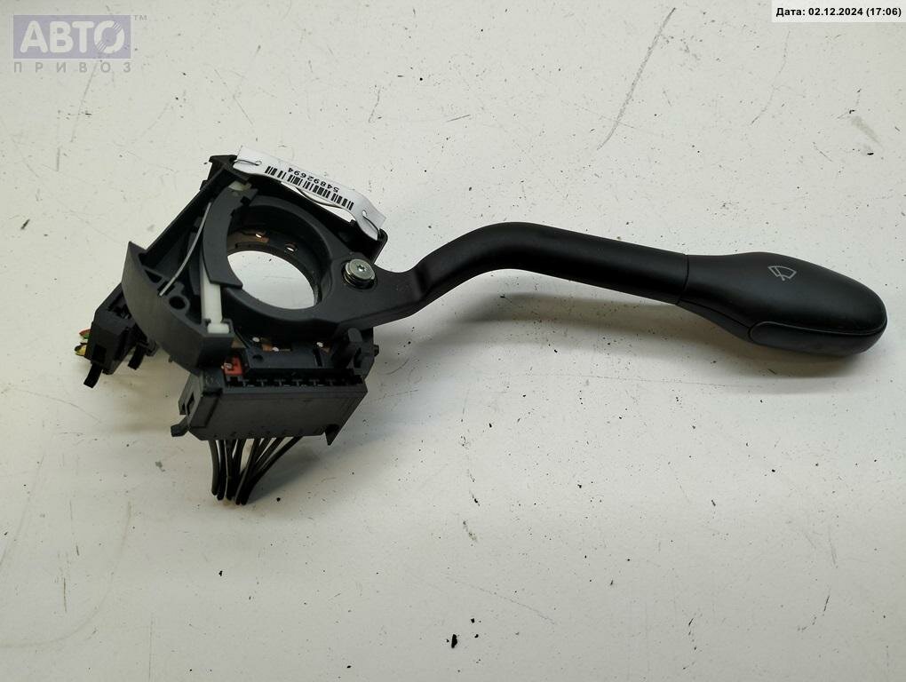 Переключатель дворников Volkswagen Golf-3