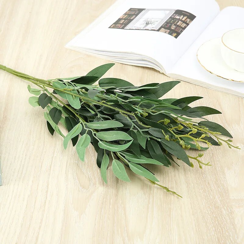 Искусственный шелковый венок из ивы 50 см