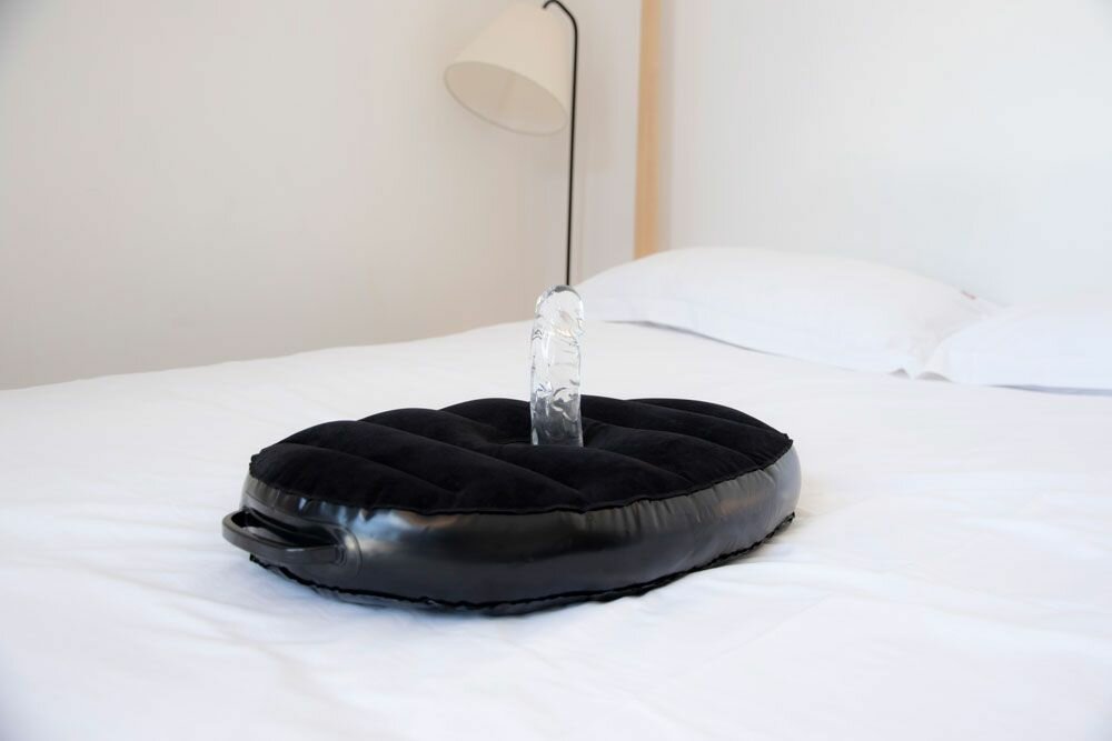 Подушка надувная для секса с ручками