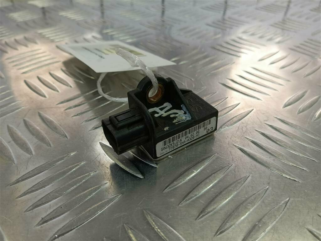 Датчик удара (AIR BAG) Б/У для HONDA Civic VIII (2005—2009) 77970SNAA32