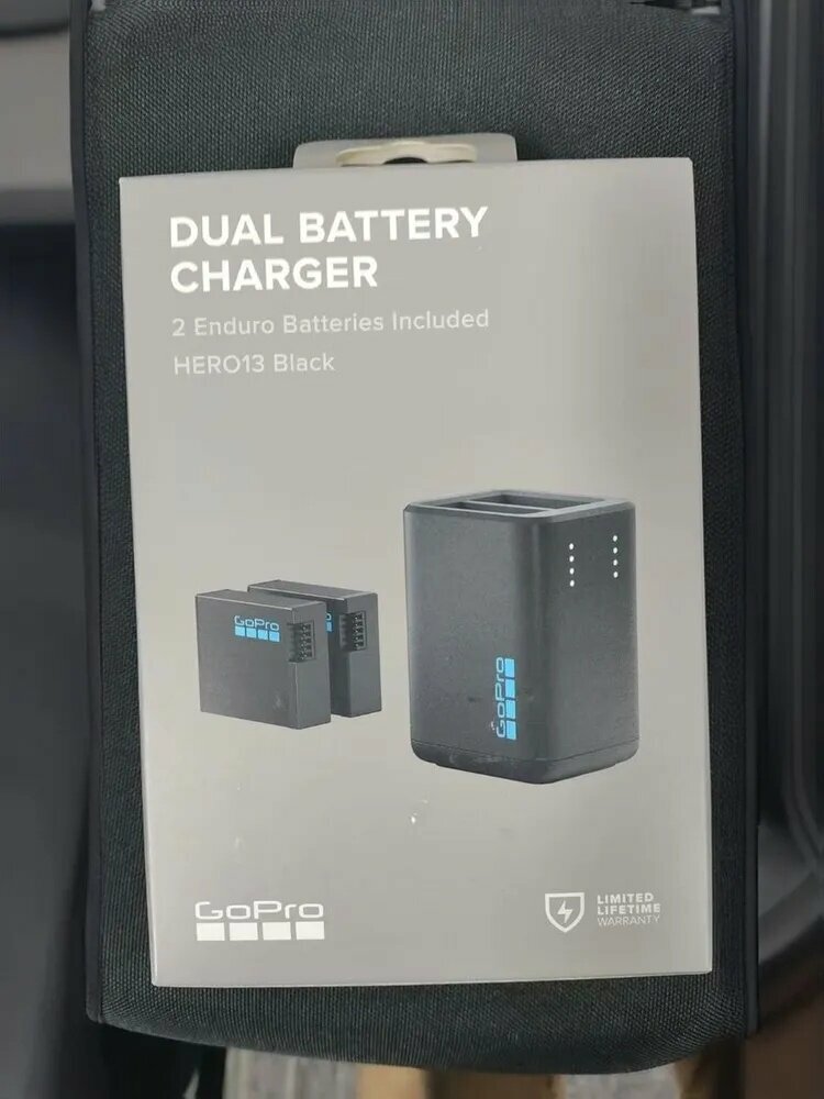 GoPro Dual Battery Charger + 2 Enduro Rechargeable Batteries AEDBD-201 GoPro Hero 13 (Ориг)