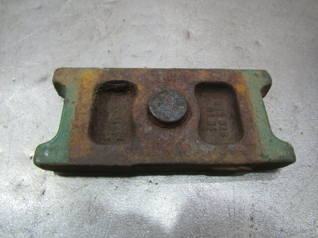 Проставка рессоры заднего моста Mercedes Axor, Actros