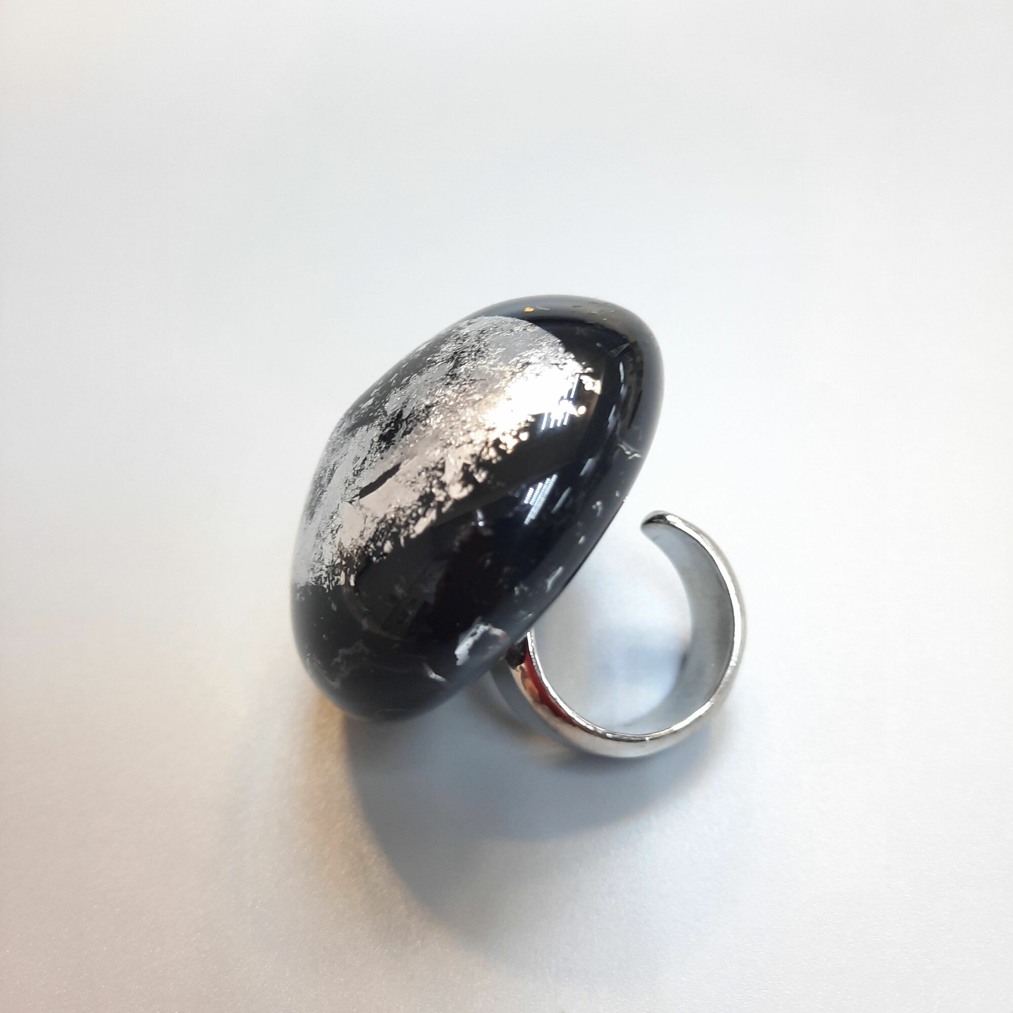 Кольцо, стекло