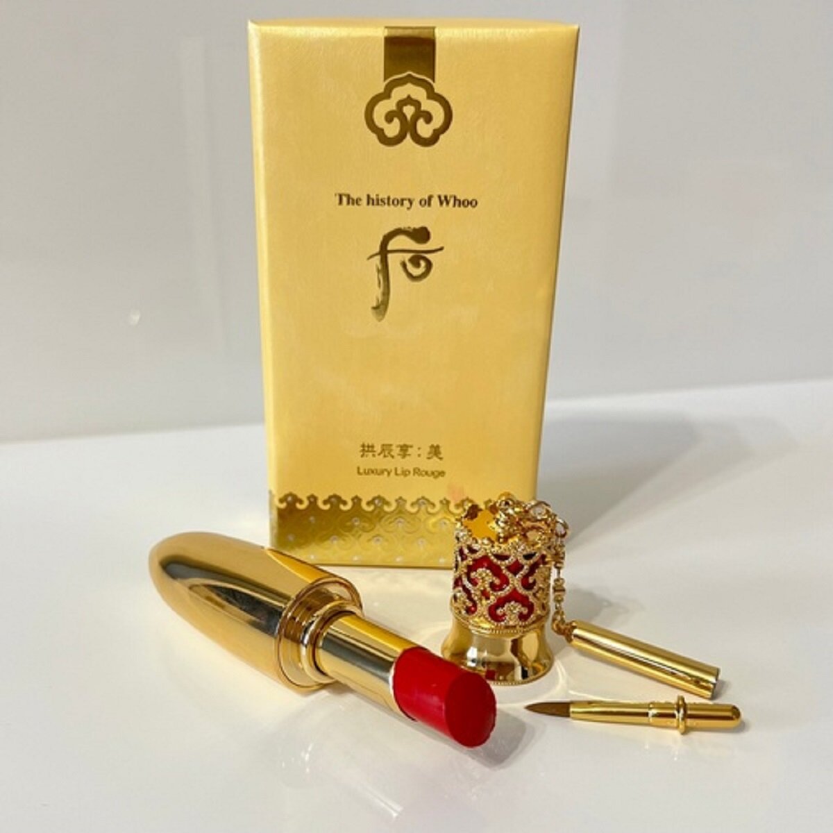 The History of Whoo Губная помада оттенок Royal Red No45 (6гр)Gongjinhyang Mi Luxury Lip Rounde
